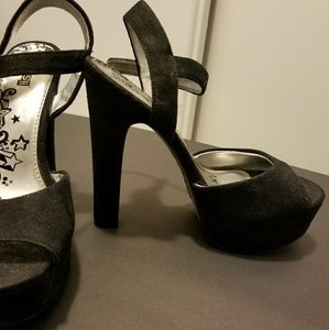 Payless | Shoes | Payless Shoes Platform Heels Name Brand Trash | Poshmark